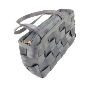 Harveys | Bags | Harveys Original Seat Belt Bag Purse Gray Woven | Poshmark